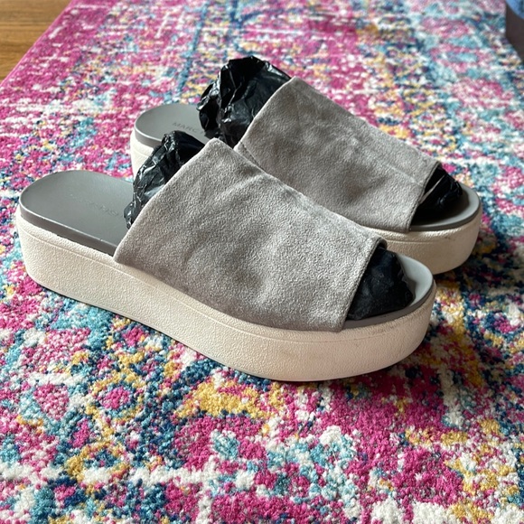 Marc Fisher | Shoes | Marc Fisher Platforms | Poshmark